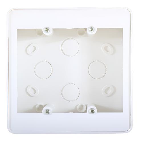 EXTENSION BOX PVC 4X4 EUROLUX – Hinterland