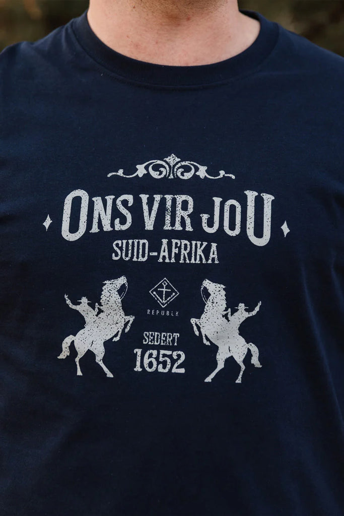 T-Shirt Ons Vir Jou Republk – Hinterland